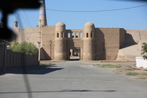 Escapada a Uzbekistán (25): Viaje de Bujará (Buxoro) a Jiva (Xhiva ...